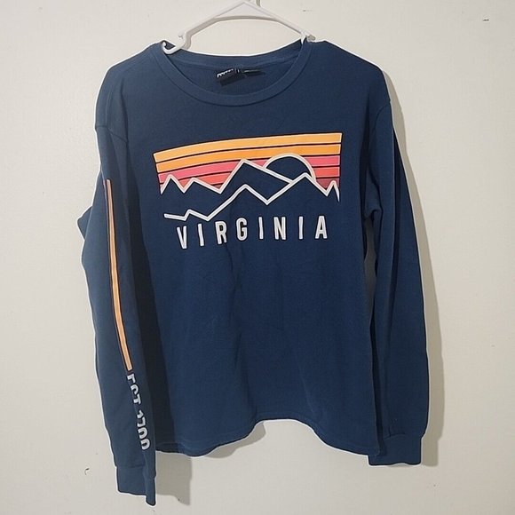 MAD Engine | Tops | Mad Engine Sweatshirt Womens Medium Blue Virginia ...